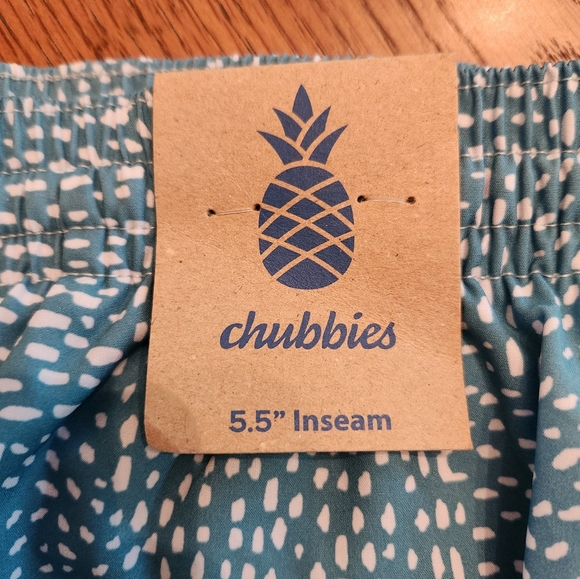 chubbies | Swim | New Chubbies The Whale Shark Swim Trunks Back Zip ...